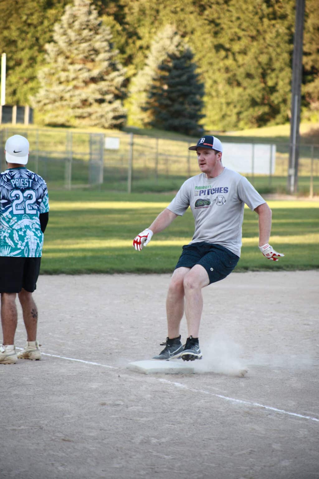 Adult, Men's, Coed Softball Leagues | Metro Grand Rapids - Rec Sports